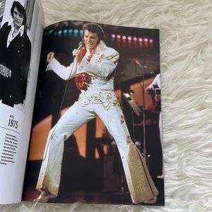 Life Magazine | Accents | Life Magazine Remembering Elvis Presley The ...